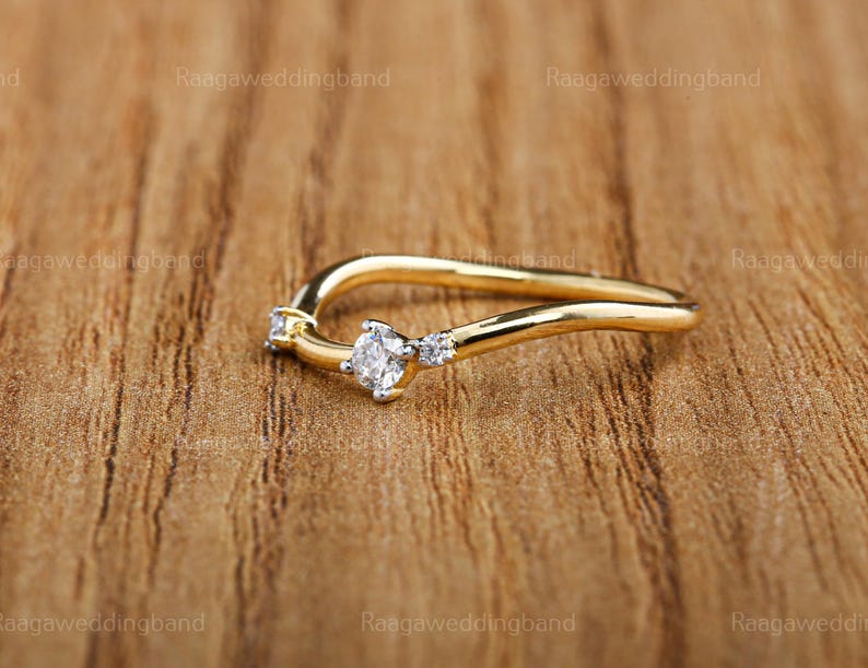 14k Gold Curved Lab Grown Diamond Wedding Band, Stacking Ring for Her ...