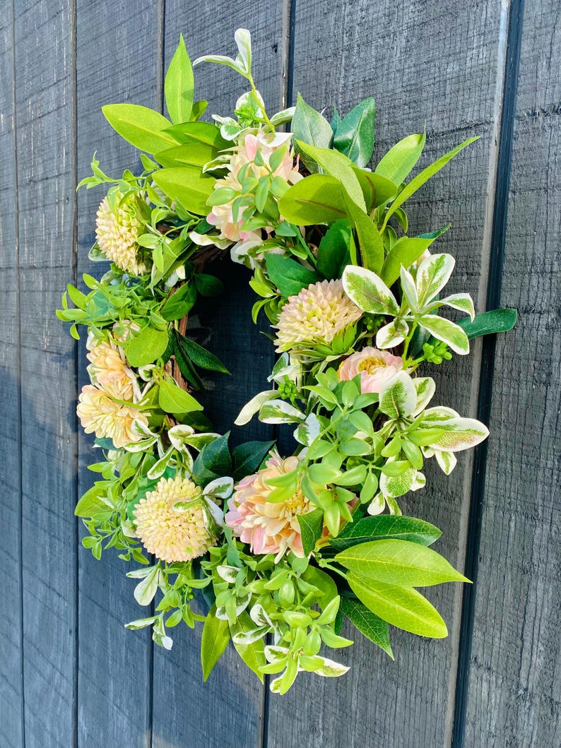 Faux Pink Dahlia Wreath, Spring Door Decor, 17 Inch - Etsy