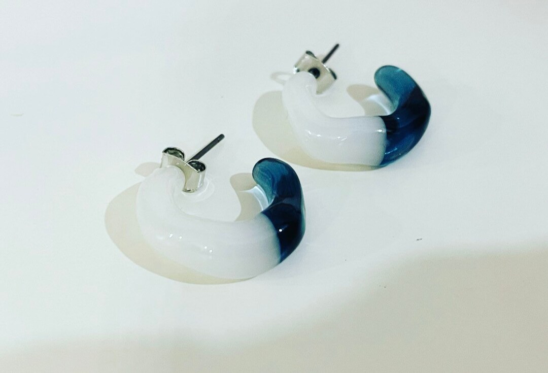 20mm Two Tone Jelly Hoops, Semi-transparent Lucite Hoops, White and ...