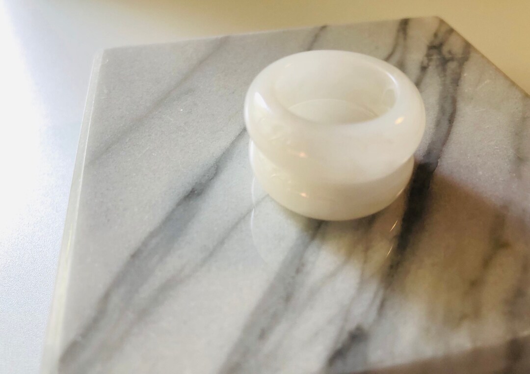 White Lucite Bold Rings, White Jadeite Lucite Ring, Vintage-inspired ...