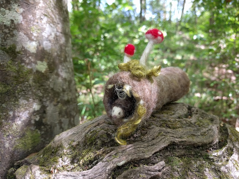Felted Woodland Log With Toadstools and Moss - Etsy
