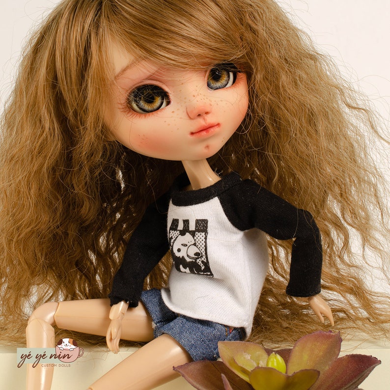 PULLIP Custom OOAK - Etsy