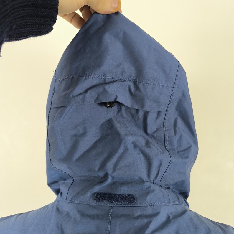 Waterproof Jacket Berghaus Gore-tex XCR: Medium Blue Hooded Hiking ...