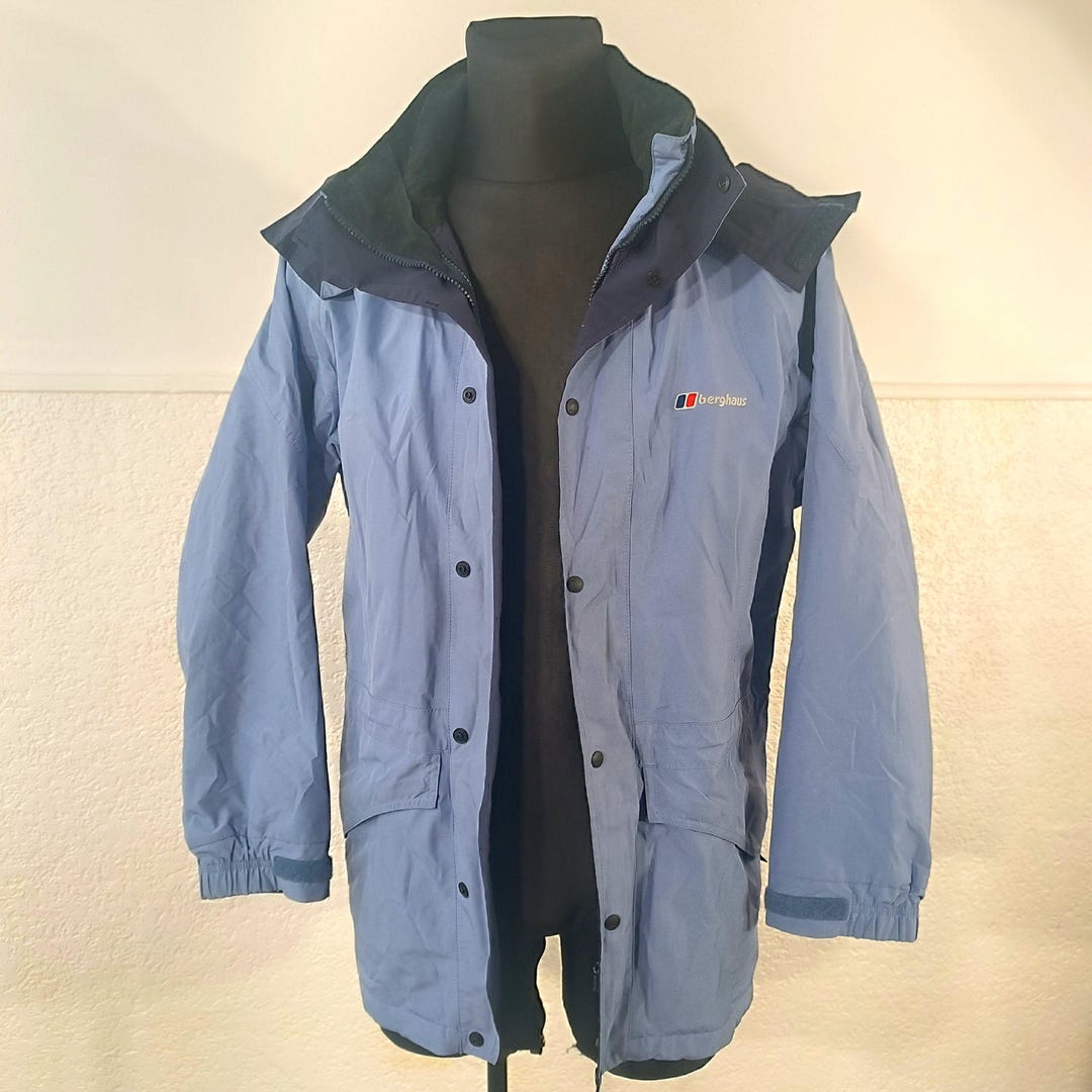 Berghaus Gore-tex Hooded Blue Jacket for Hiking and Outdoors, Medium ...