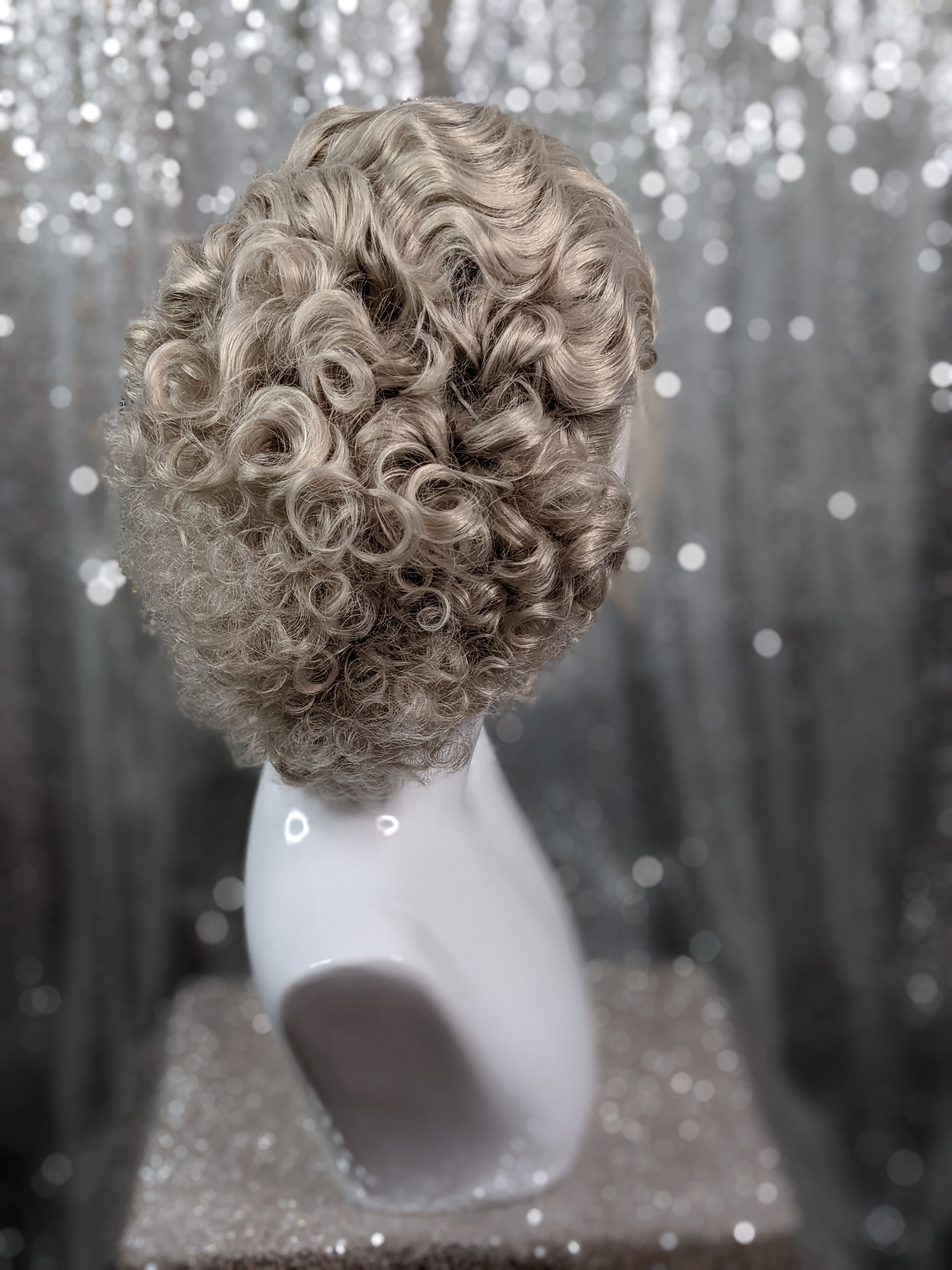 MADE TO ORDER Queen Elizabeth Wig, Drag Wig, Halloween Wig, Costume Wig ...