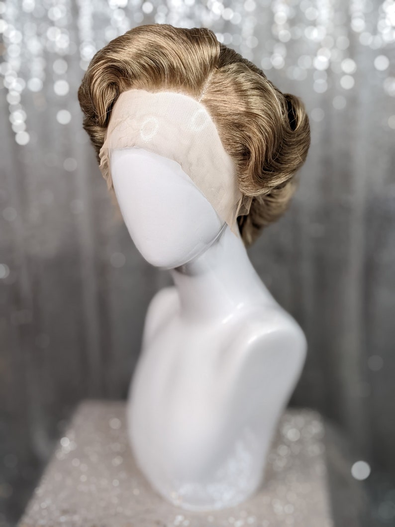 MADE TO ORDER Mrs Doubtfire Wig, Drag Queen Wig, Costume Wig. Your ...
