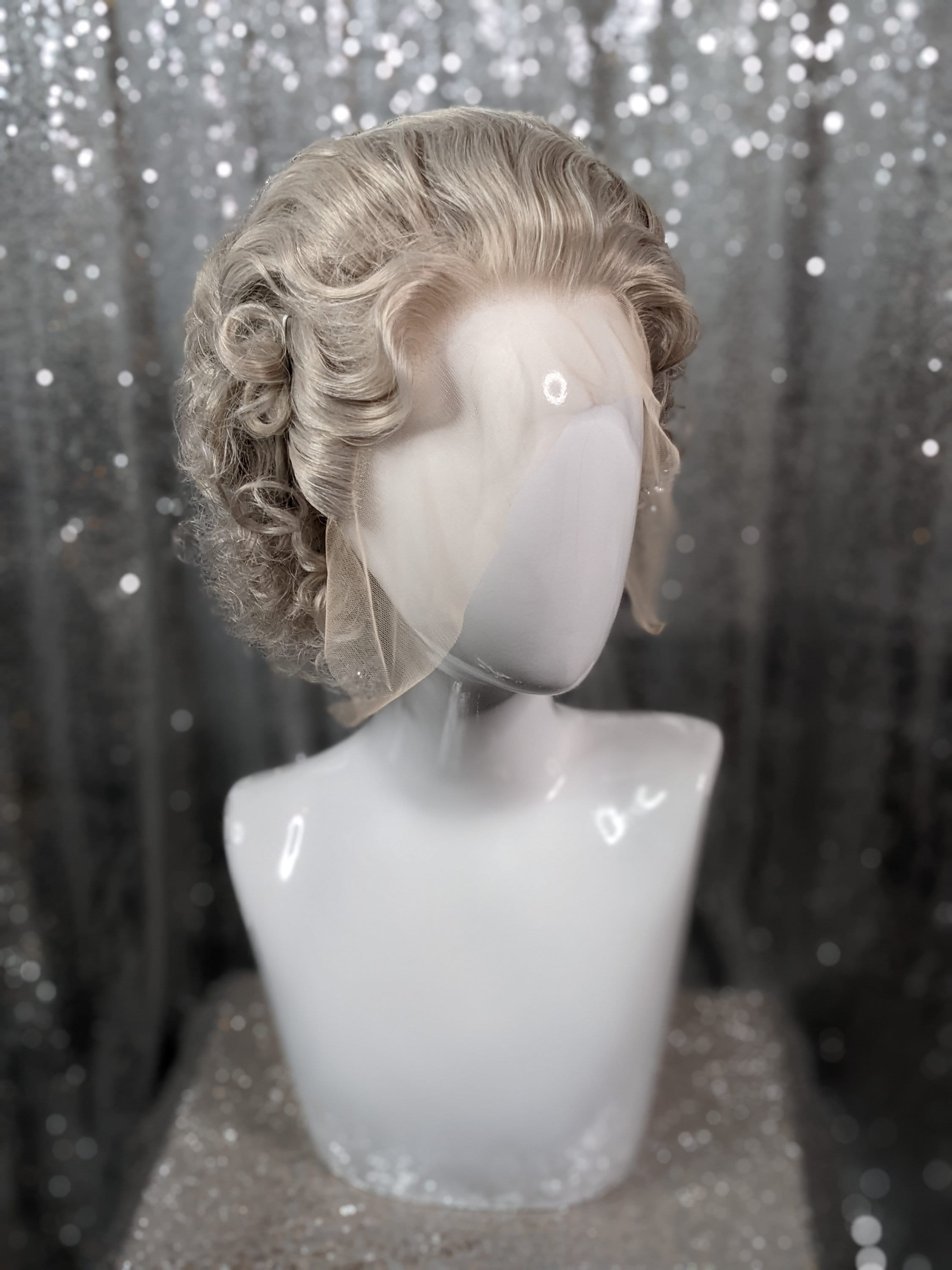 MADE TO ORDER Queen Elizabeth Wig, Drag Wig, Halloween Wig, Costume Wig ...