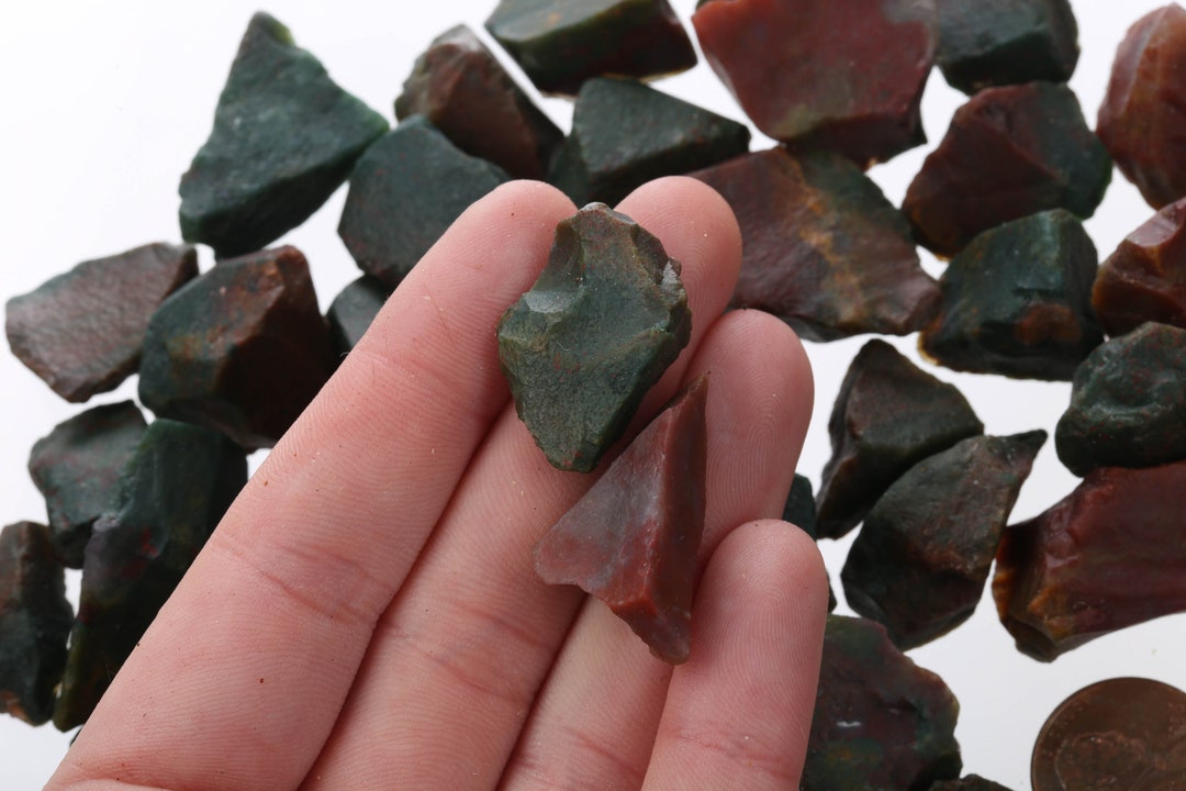 Raw Bloodstone Crystal Pieces: Natural Rough Healing Gemstone (15-25mm ...