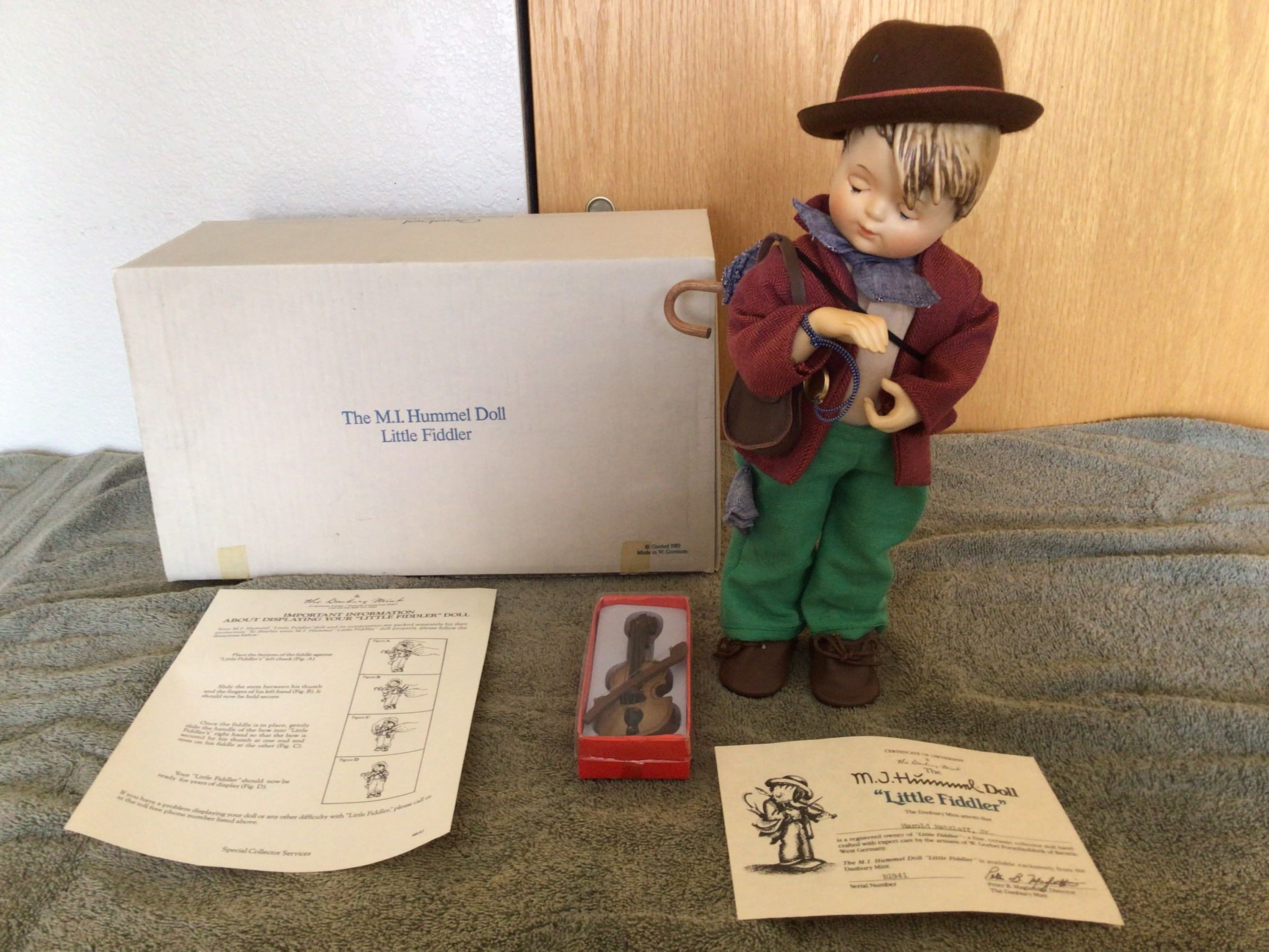 The M.I. Hummel Doll Little Fiddler - Etsy UK