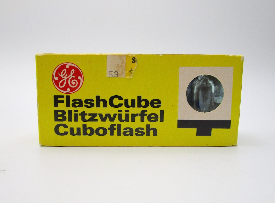 Vintage GE Flash Cube - Dandtbarnfinds - Etsy