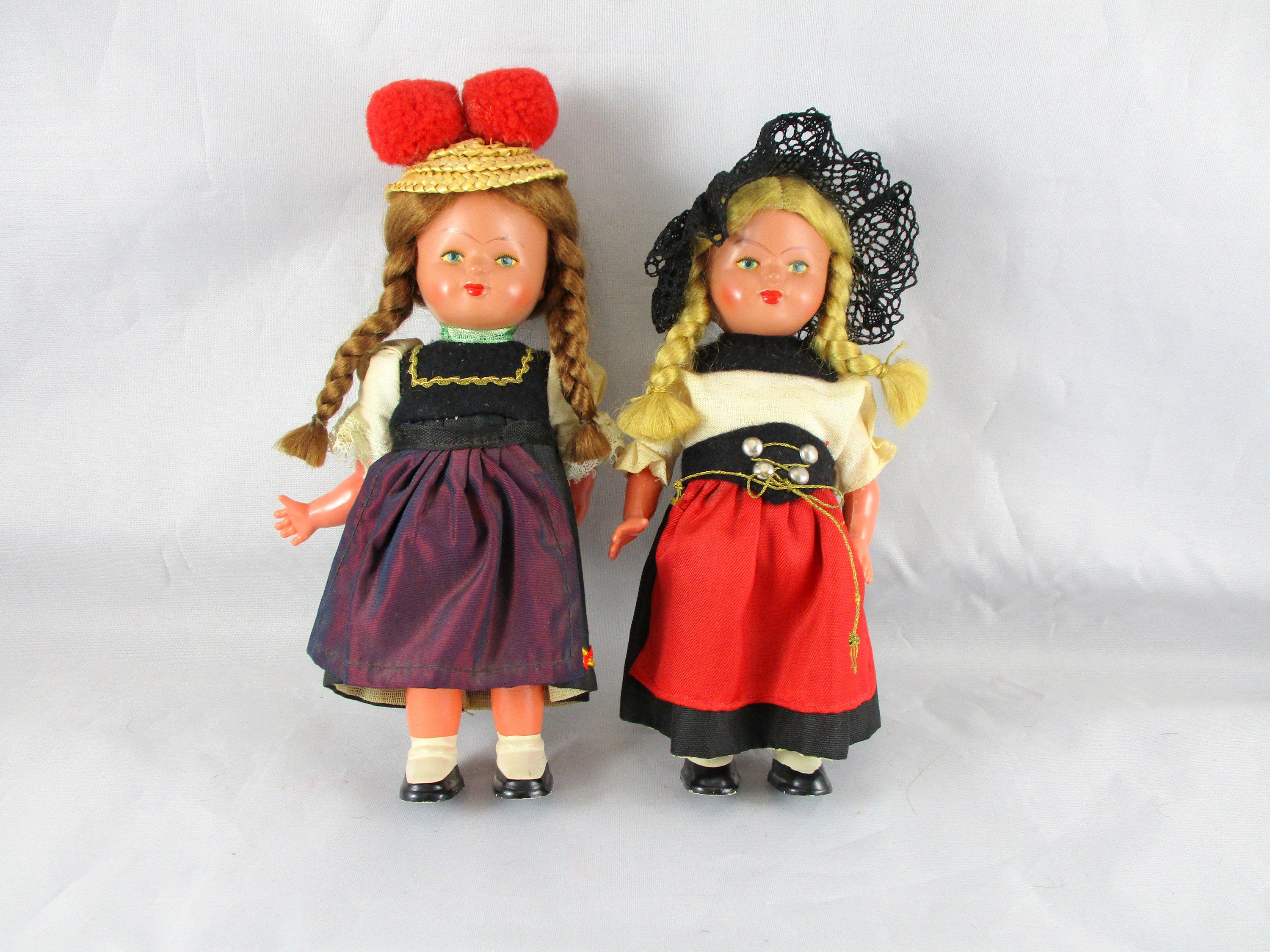 Vintage German Doll Pair in Traditional Folk Dress by MW Germany ...