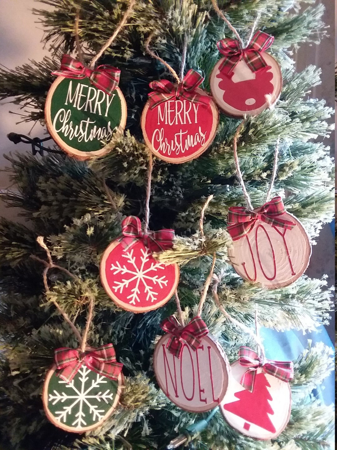 Round Wood Christmas Ornaments for Tree Handmade Ornaments Painted ...