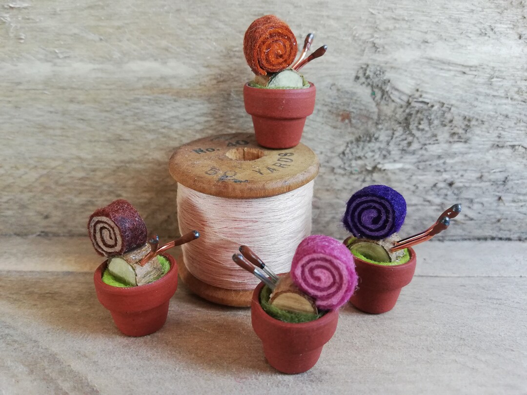 Miniature Felt Snails Diorama Tiny Gifts Nature Lover Gifts - Etsy