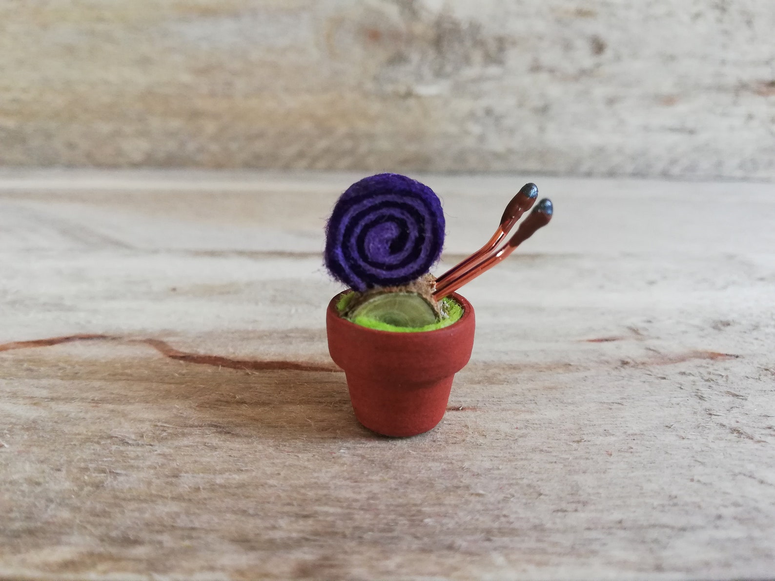 Miniature Felt Snails, Diorama, Tiny Gifts, Nature Lover Gifts - Etsy