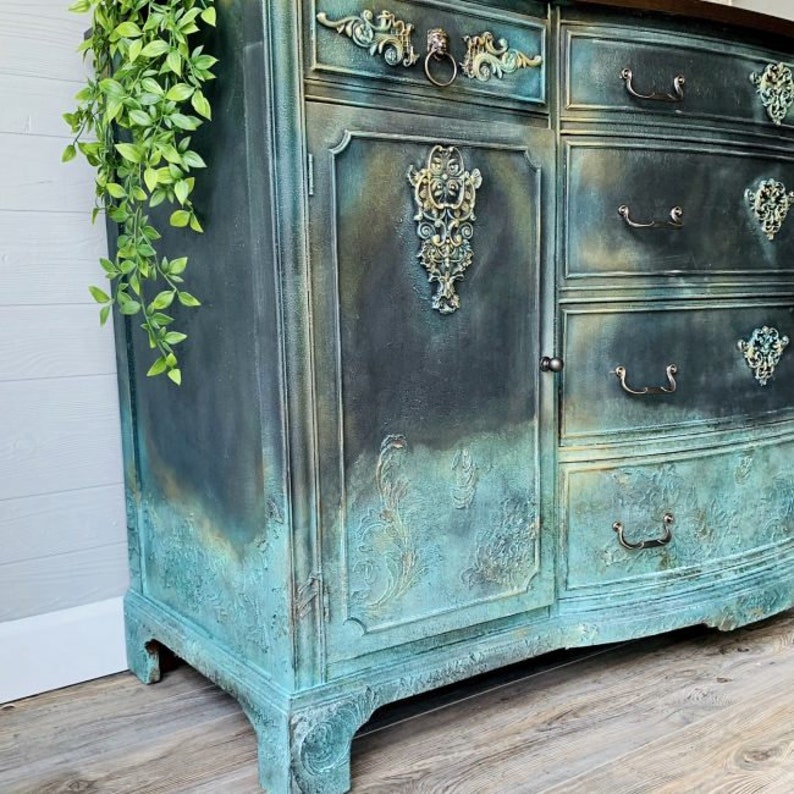 Golden Emblem Silicone Mold - Redesign With Prima Decor Mould 5"x8" - Etsy