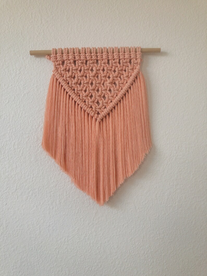 Small Macrame Wall Hanging - Etsy