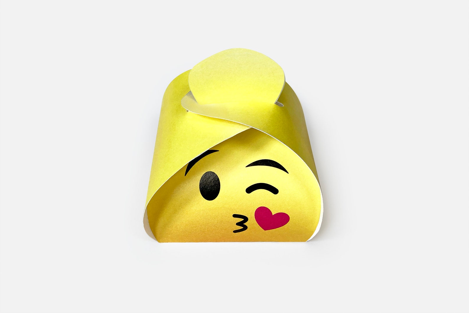 Emoji Gift Boxes (printable) - Set of 6 Characters - DIY Favor Boxes ...