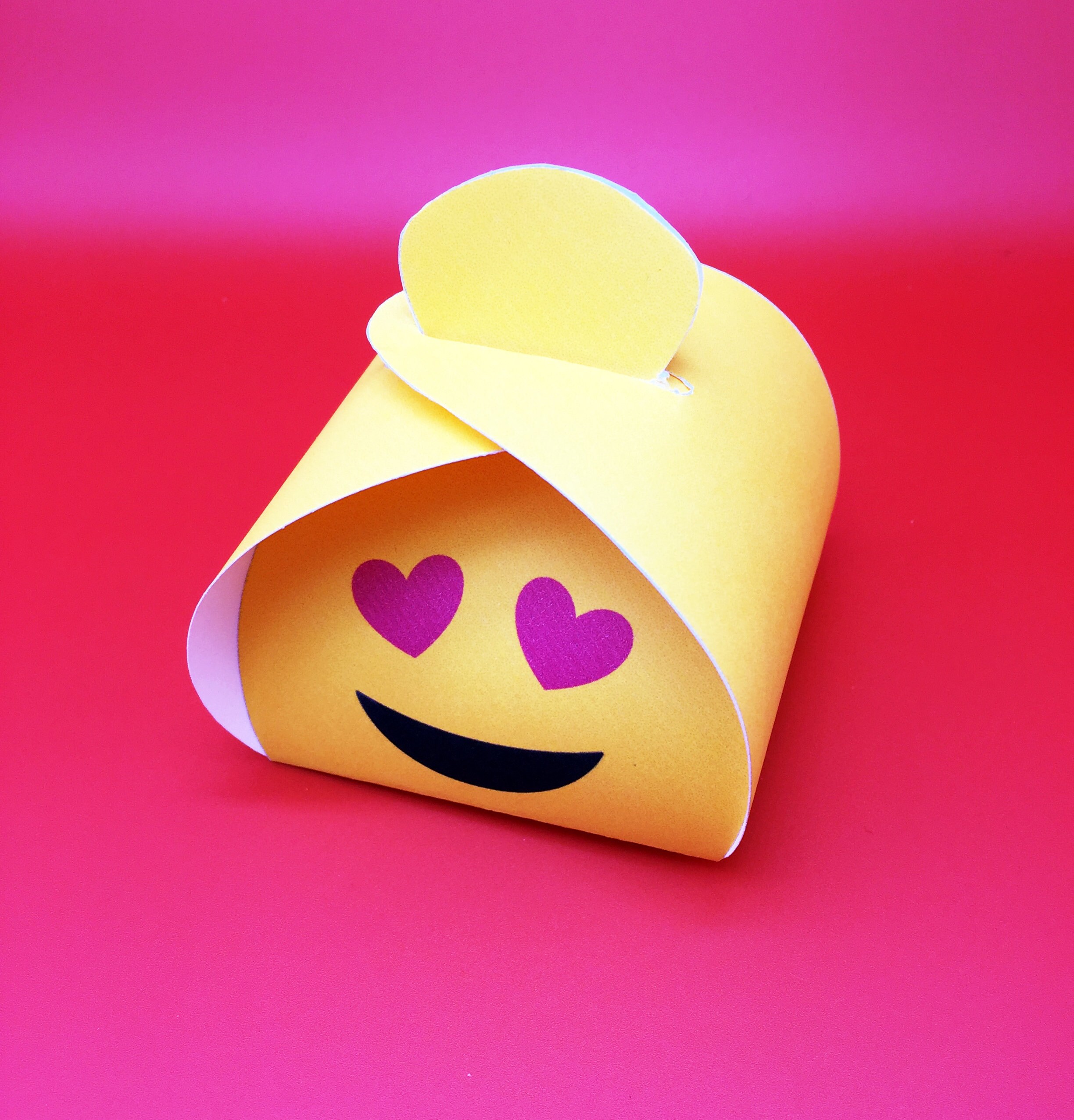 Emoji Gift Boxes printable Set of 6 Characters DIY Favor | Etsy Canada