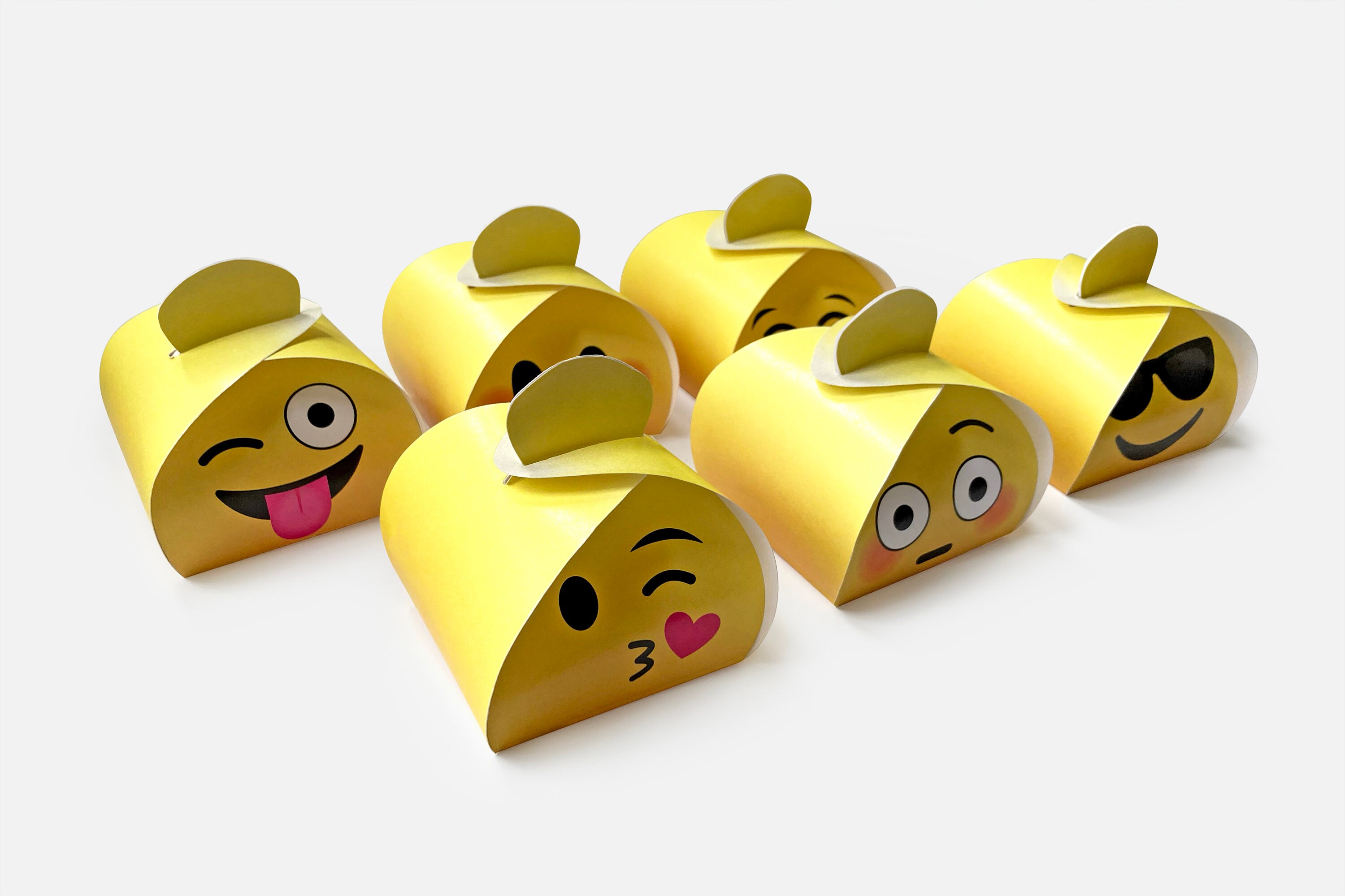 Emoji Gift Boxes (printable) - Set of 6 Characters - DIY Favor Boxes ...
