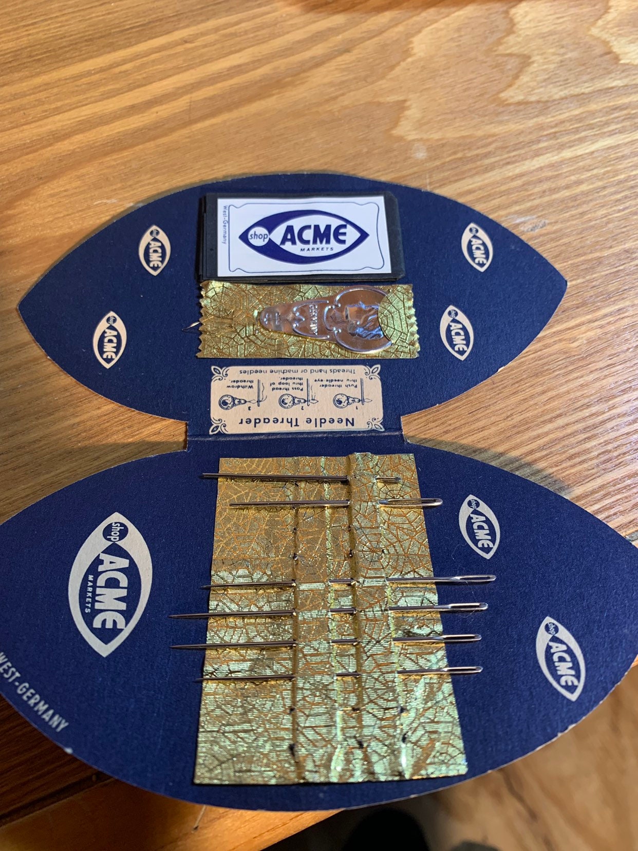 Vintage Acme Markets Hand Sewing Needle Pack With Needle Threader. - Etsy