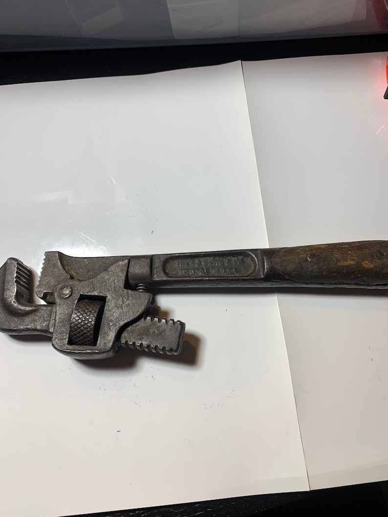Vintage/antique Pipe Wrench - Etsy