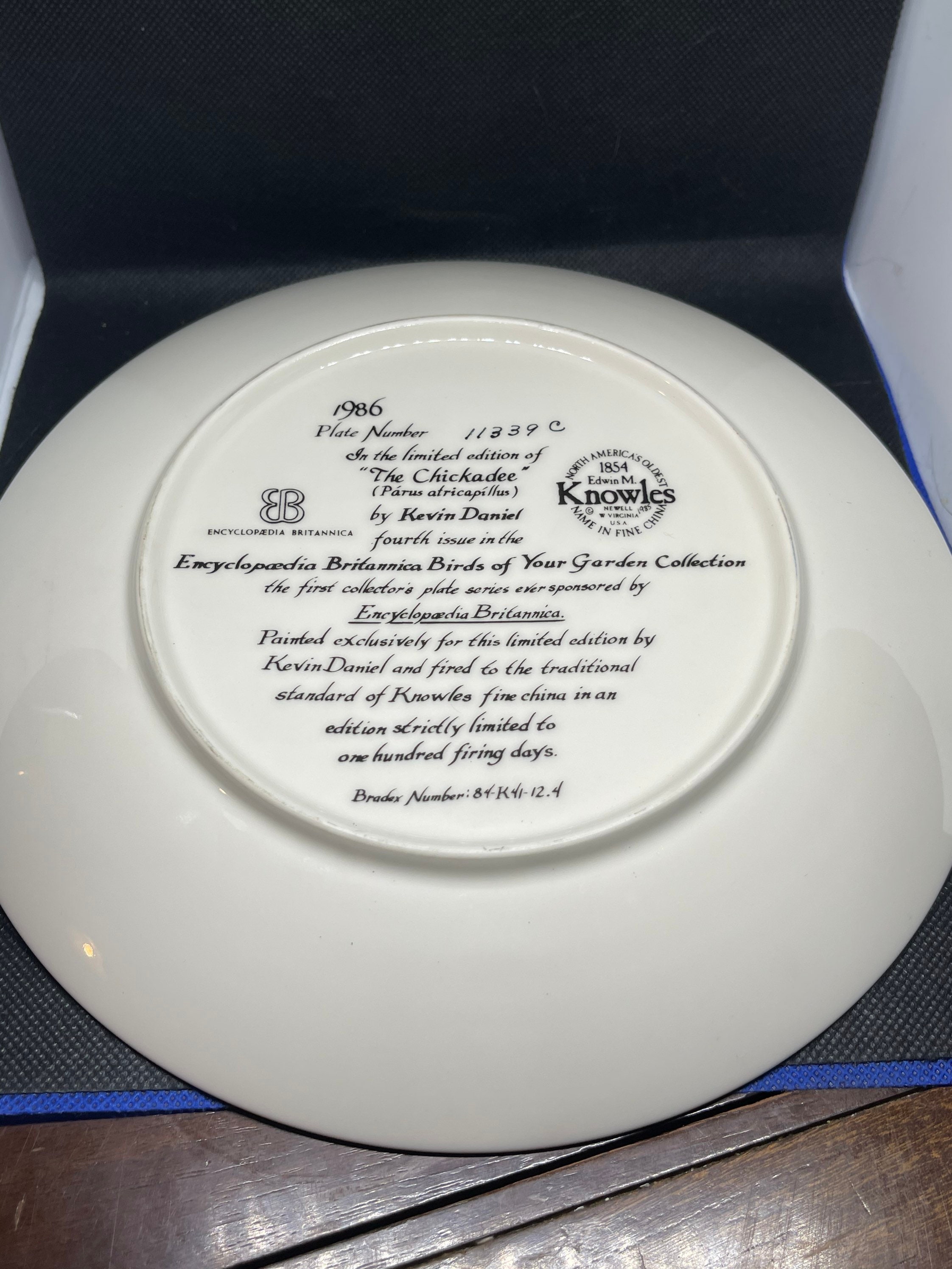 Very Nice Edwin M. Knowles Collectors Plate the Chickadee. by Kevin ...