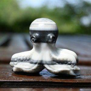 2.5'' Natural Carved Taichi Stone Octopus，crystal Octopus Skull，quartz ...