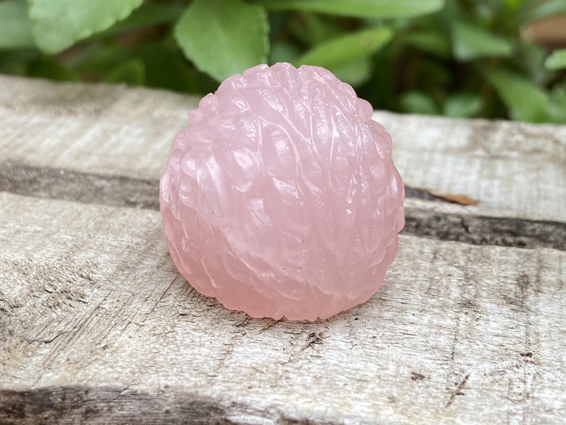 Erizo de cuarzo rosa tallado a mano natural regalo del día | Etsy
