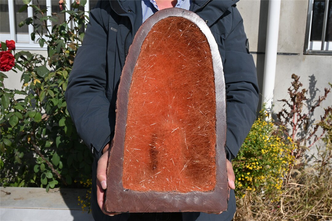 22LB+ Orange Needle Ironstone Specimen,open Mouth Magnesite Goethite ...