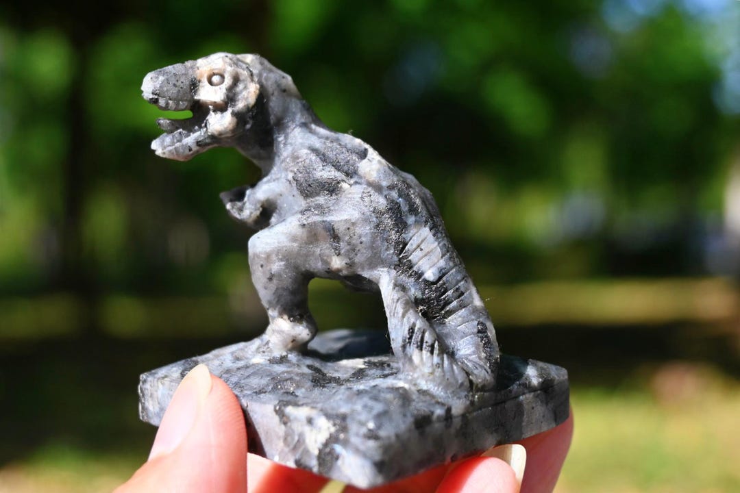 2.5'' Natural Spectrolite Dinosaur Carved，tyrannosaurus Carevd，dinosaur ...