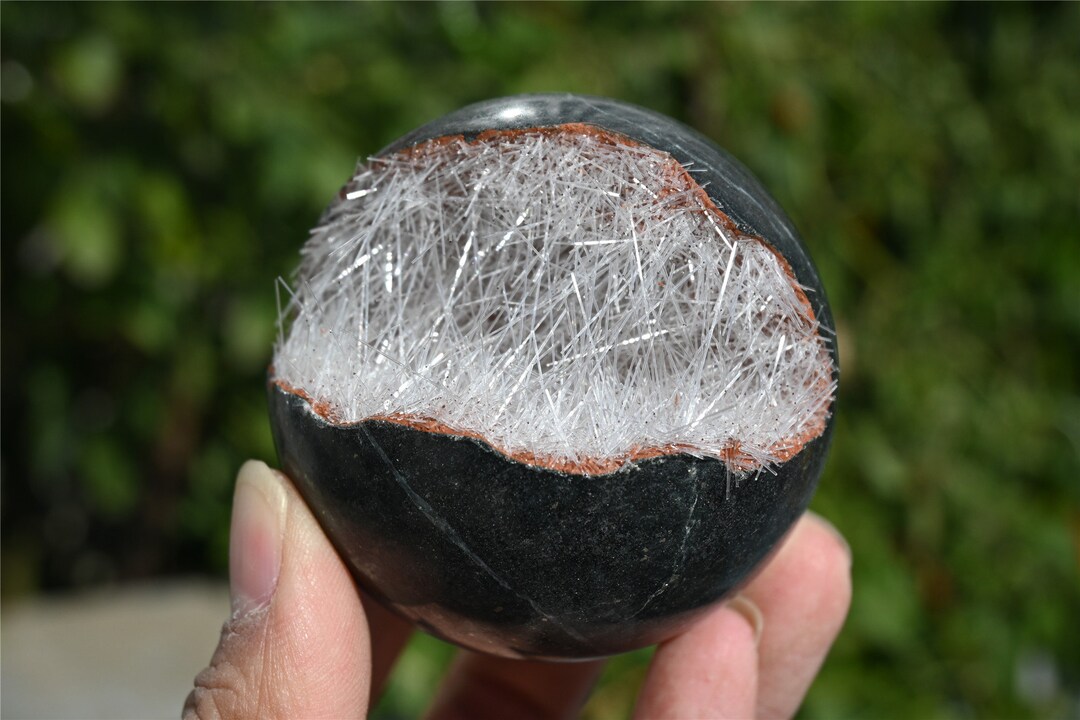 55mm-60mm+ White Needle Ironstone Ball,open Mouth Magnesite Goethite ...