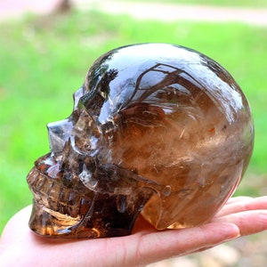 1.8kg Natural Hand Carved Smokey Quartz Skull，quartz Crystal Skull ...