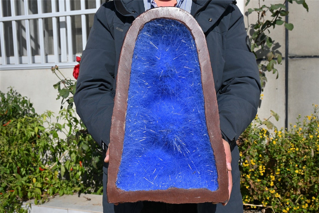 22LB+ Blue Needle Ironstone Specimen,open Mouth Magnesite Goethite ...