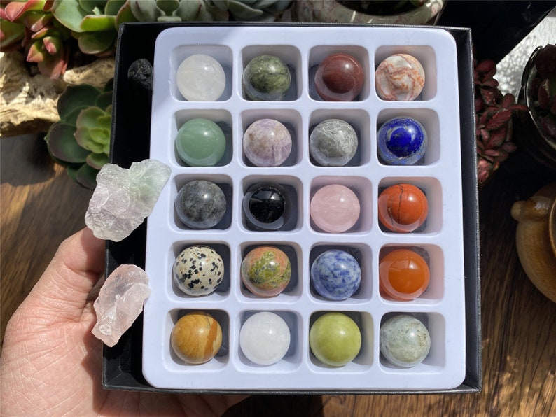 Natural Quartz Crystal Chakra Ball Box，reiki Healing Crystal Ball ...