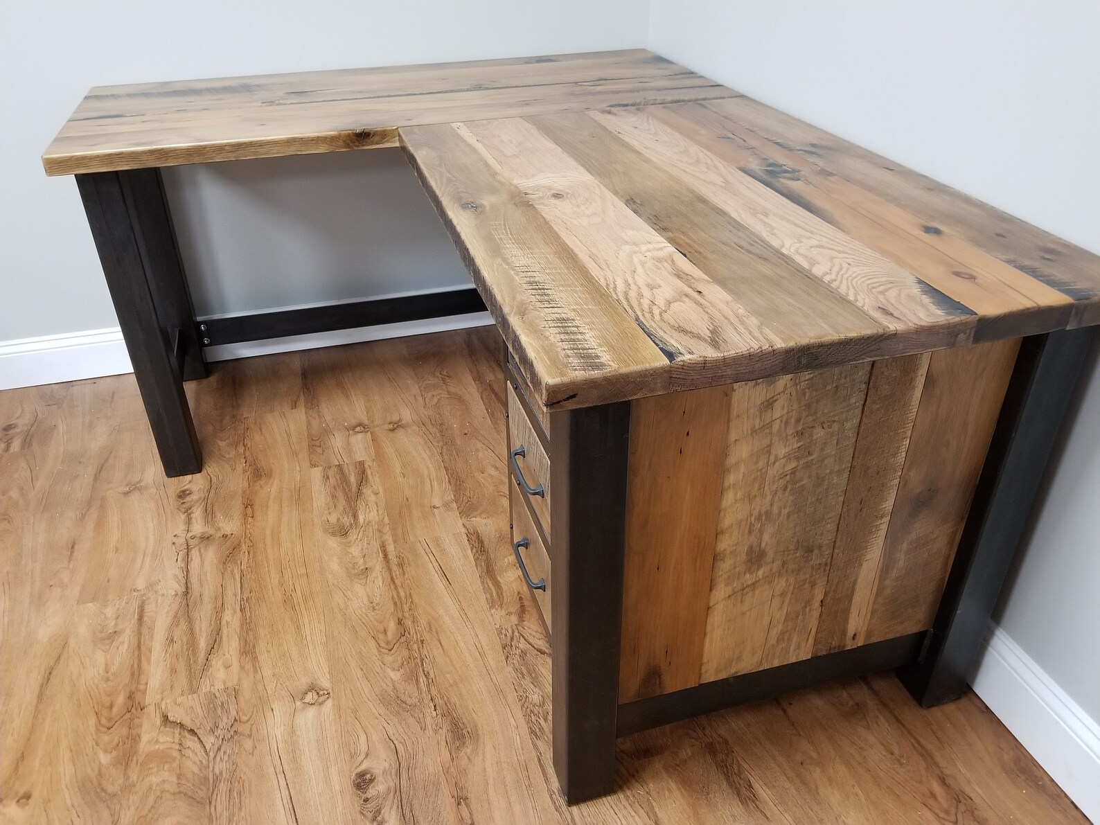 Reclaimed L-shaped computer desk rustic corner desk barnwood | Etsy