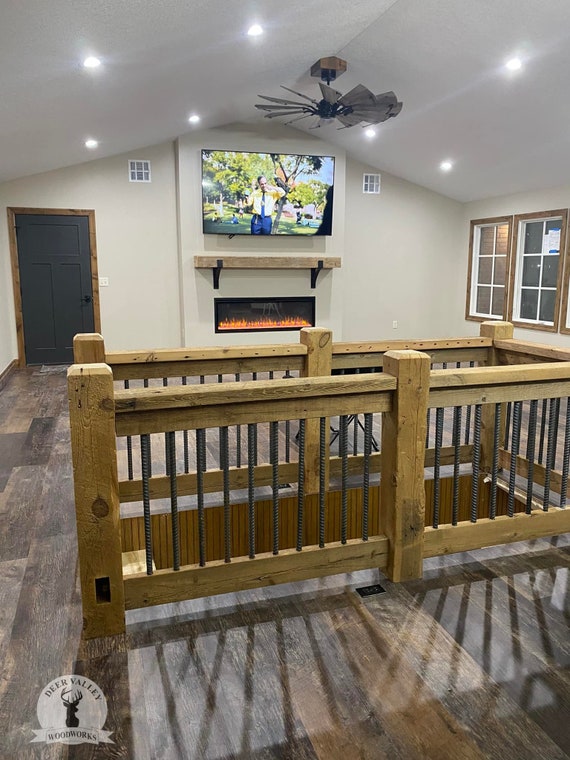 Rustic Indoor Loft Railing White Pine Timber Frame Railing With Rebar