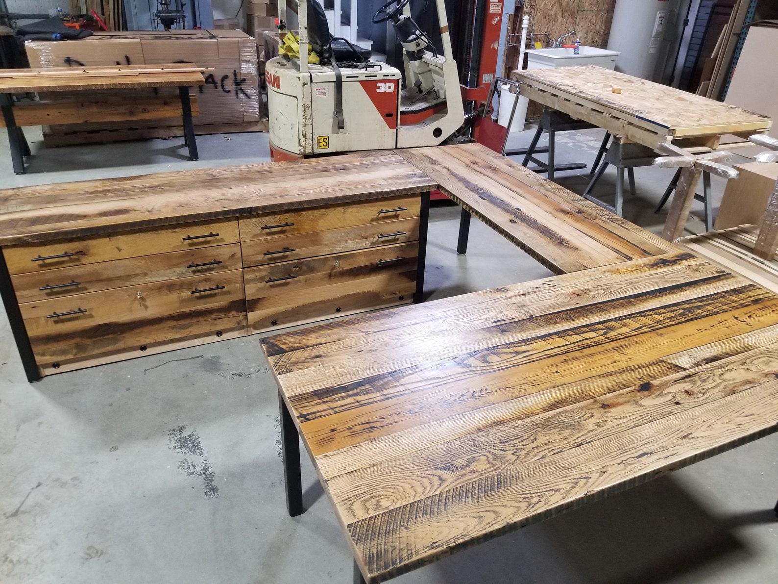Reclaimed U-shaped computer desk rustic corner desk barnwood | Etsy