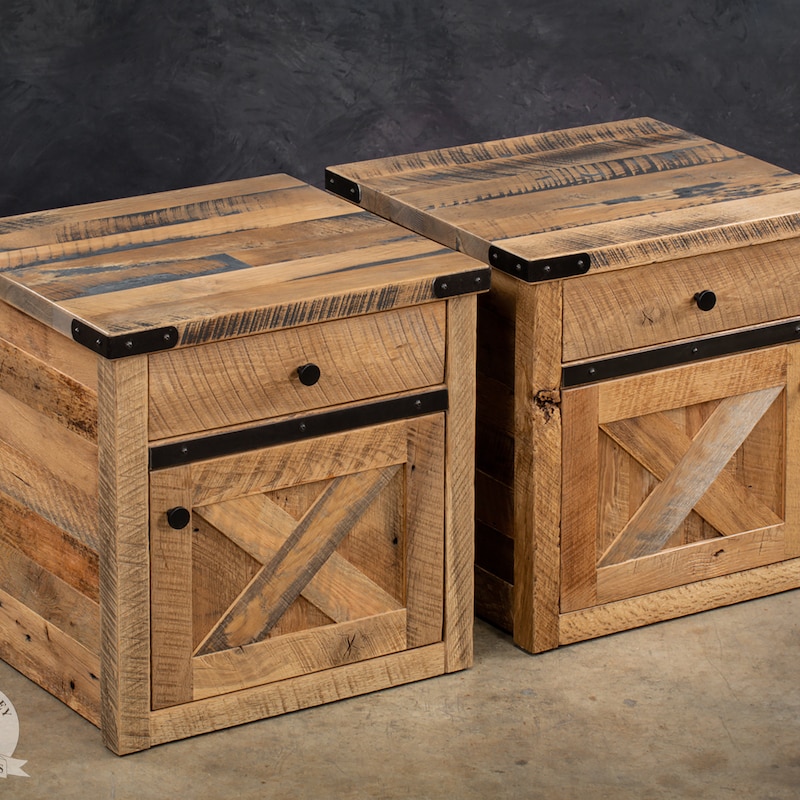 Rustic End Table - Etsy