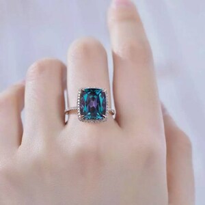 Big Alexandrite Ring, Alexandrite Engagement Ring, Alexandrite Halo ...