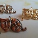 Comedy Tragedy Drama Theatre Mask 25mm Lapel Pin Brooch Badge in Gold ...