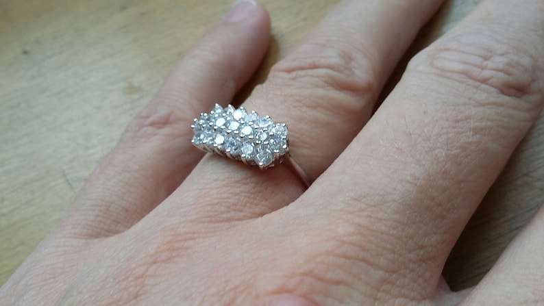 925 Sterling Silver 2mm Rhodium Plated Claw Set Traditional Cluster ...