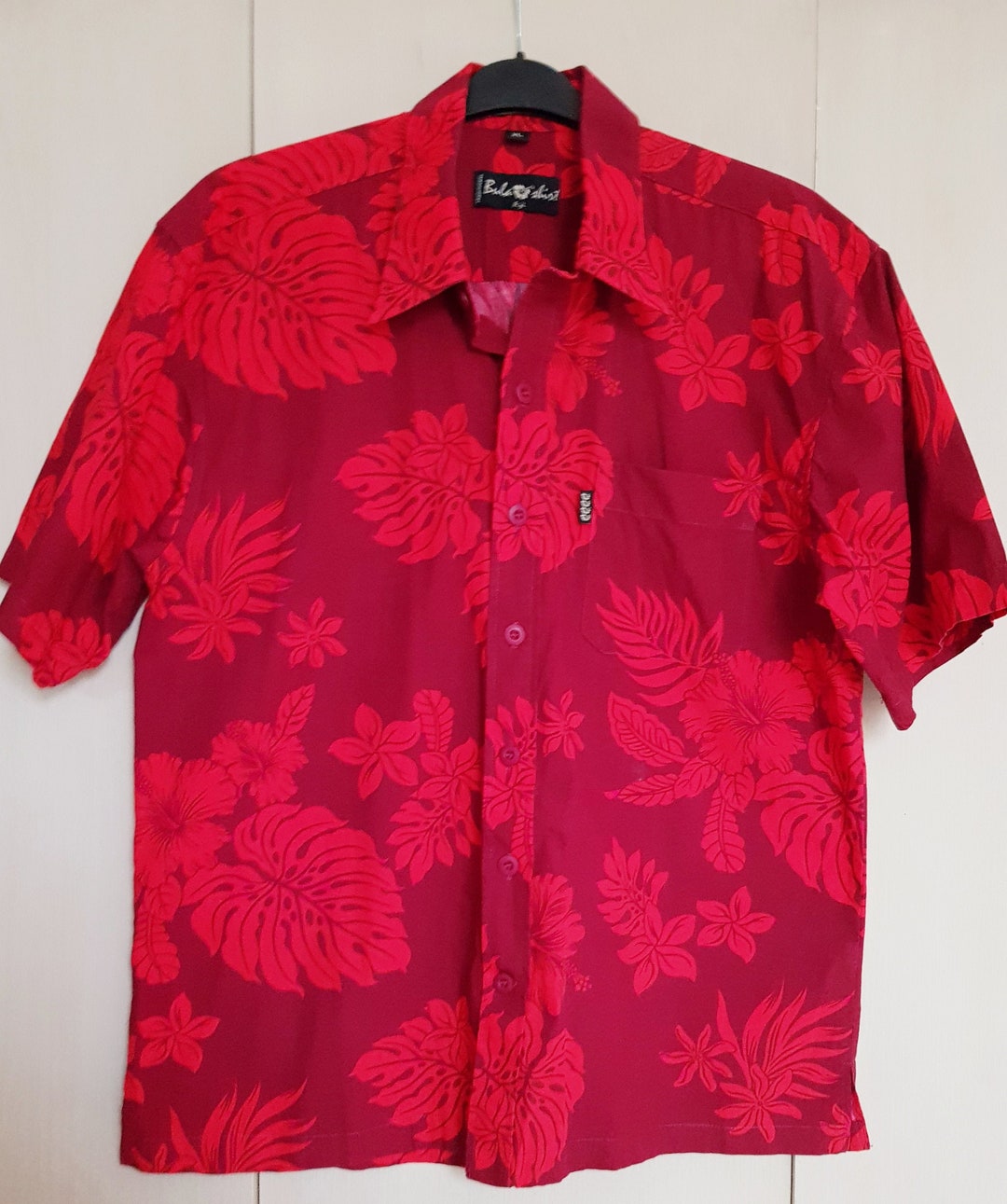 Vintage Men's Shirt: Fantastic Vintage Red Flower Power Tropical Print ...