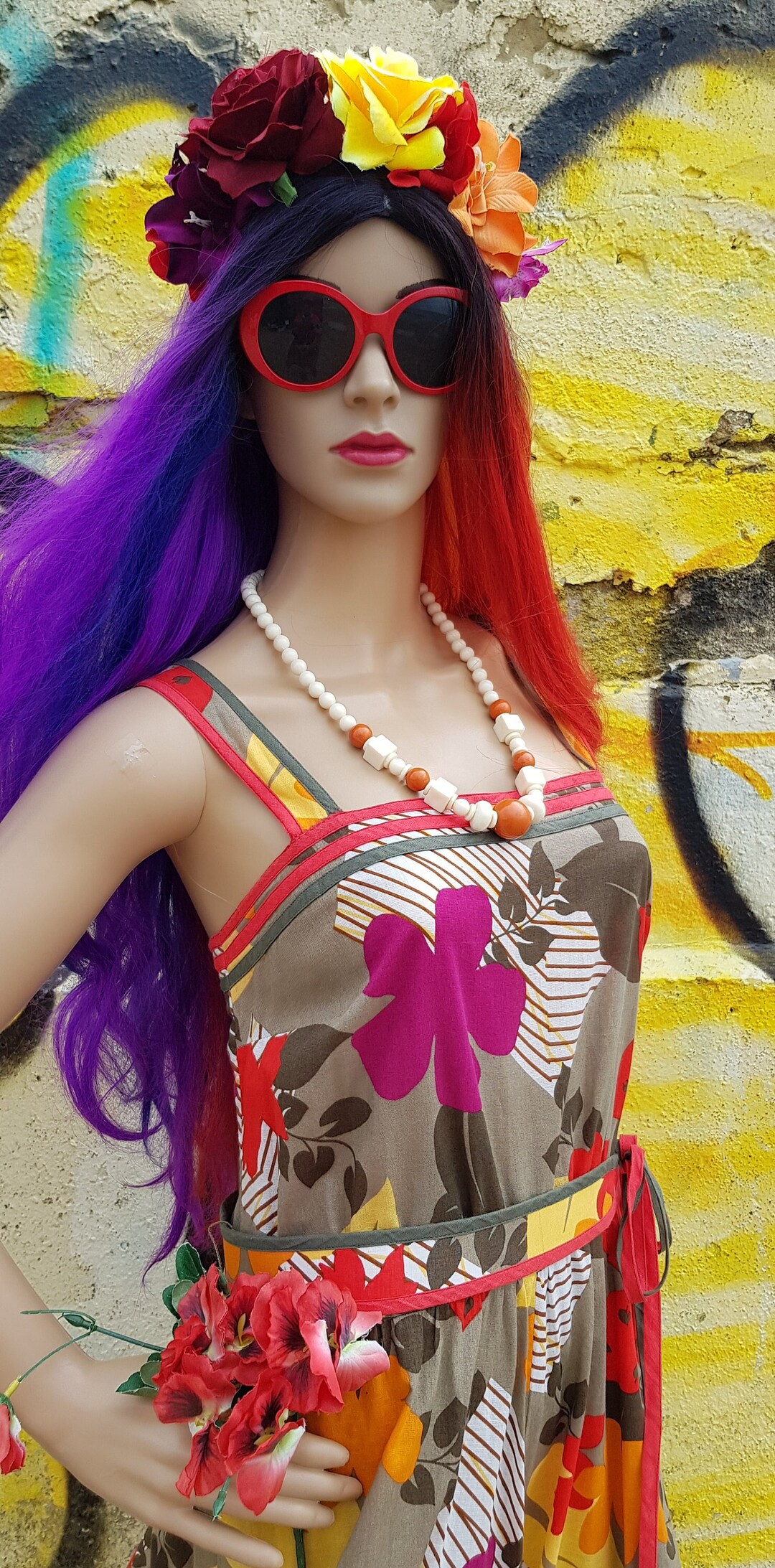 Vintage Sunglasses: Funky Vintage Style Retro Vibe Red Sunglasses - Etsy