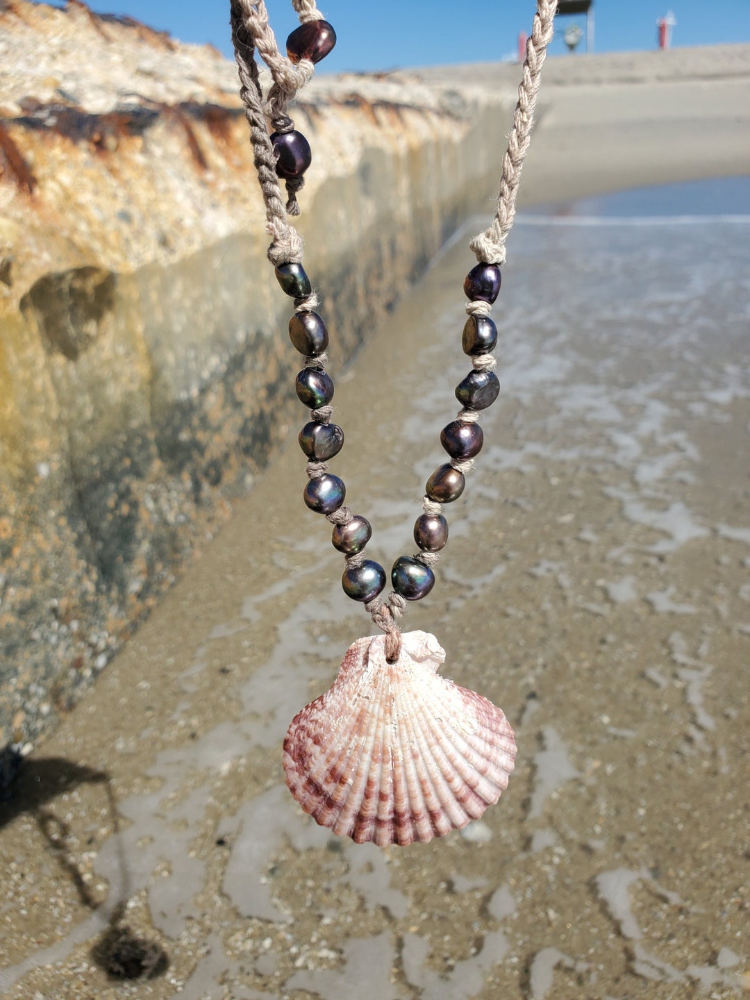 PEACOCK Pearls & a Shell Pendant Necklace - Etsy