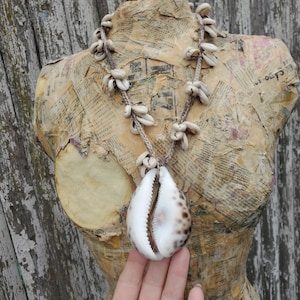 Large Tiger Cowrie Shell Pendant Necklaces, 2 Lengths - Etsy