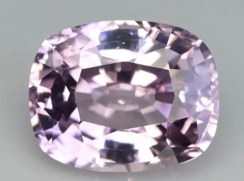 Lotus Gold Certified Taaffeite 3.39 Ct Forbes's 2nd - Etsy