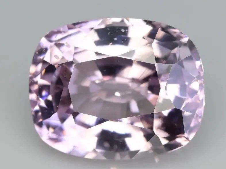 Lotus Gold Certified Taaffeite 3.39 Ct Forbes's 2nd - Etsy