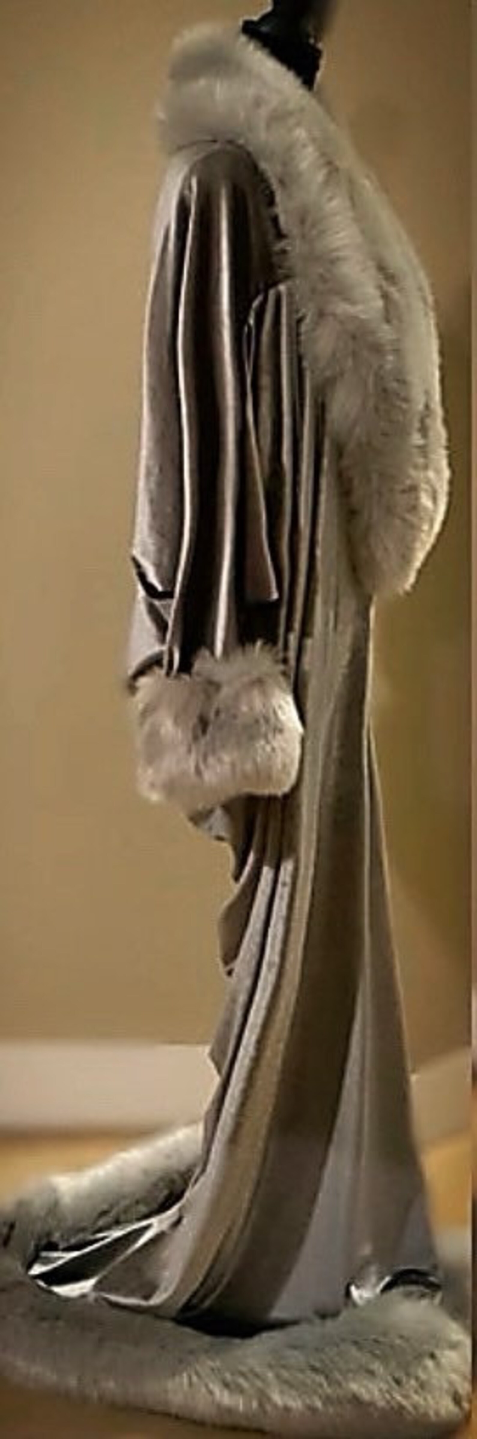 Silver Velvet-robe/evening Coat-old Hollywood Glamour - Etsy