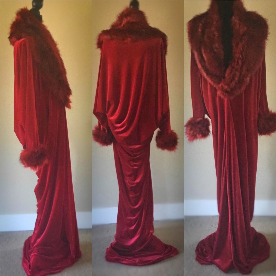 1920s Old Hollywood Style Dark Red Velvet Full Length Robe With Faux ...