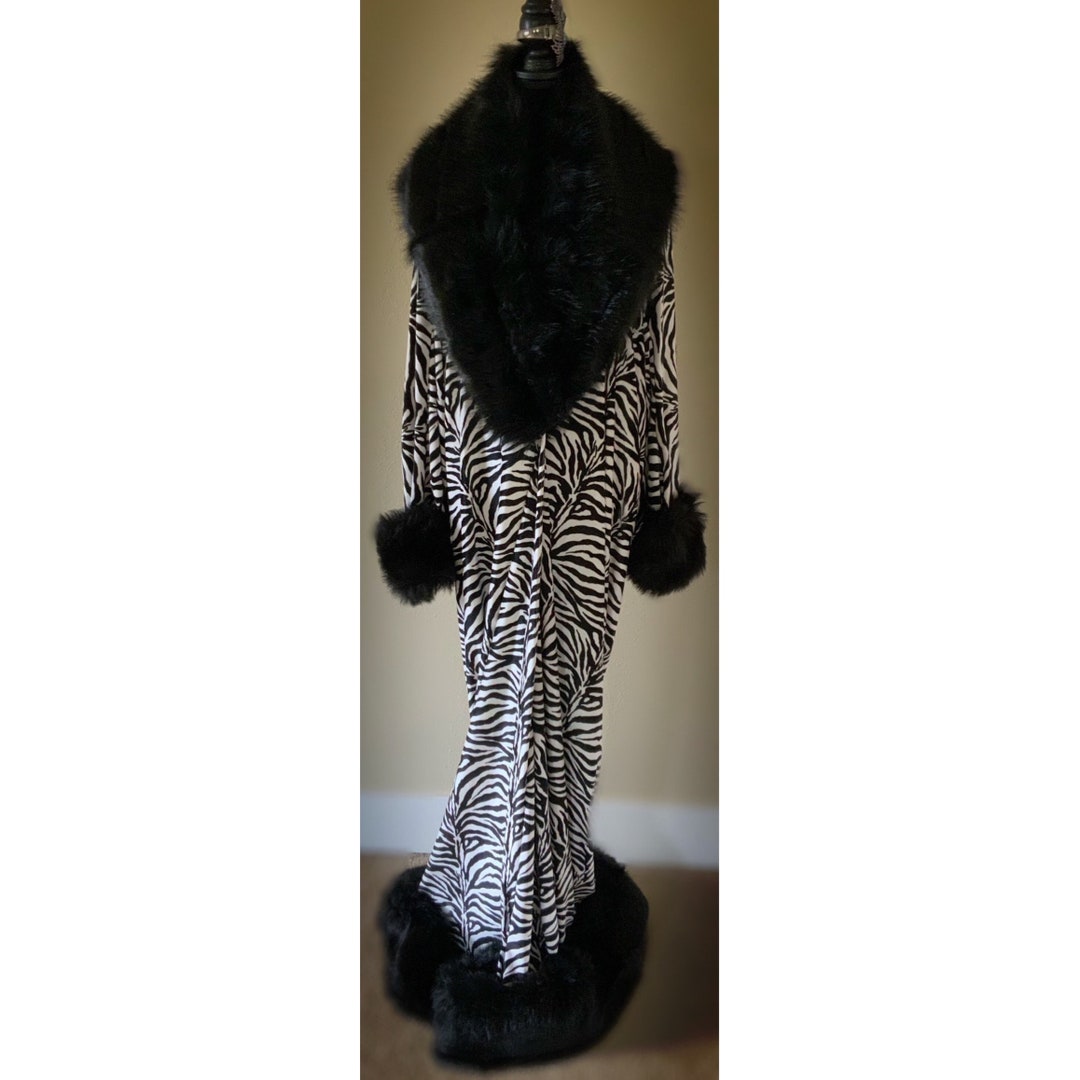Black and White Zebra-velvet Robe -old Hollywood Style-full Length Robe ...